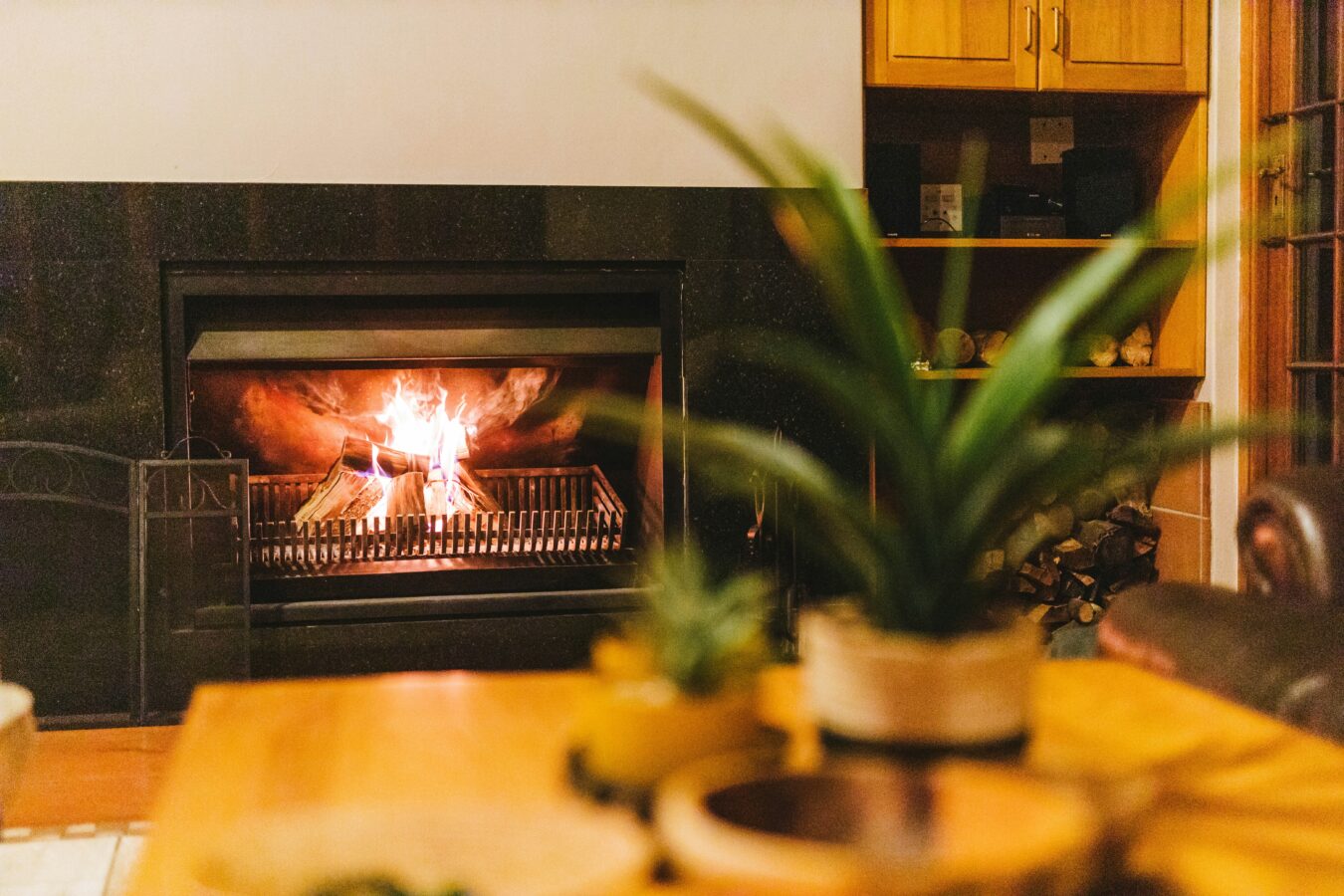 15 Simple Living Ideas for a Warm Winter Home